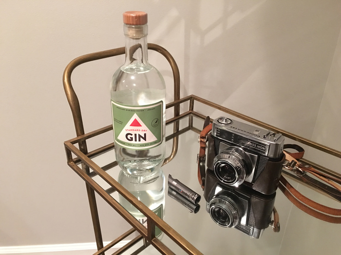 How to Easily Shoot High-End Product Photography Using Light Trails ...