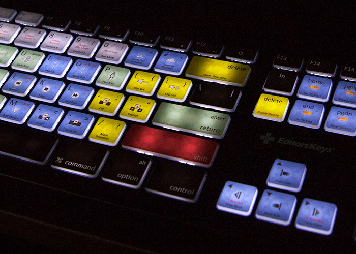 This Backlit Keyboard for Adobe Premiere Is an Easy Way to Up Your ...