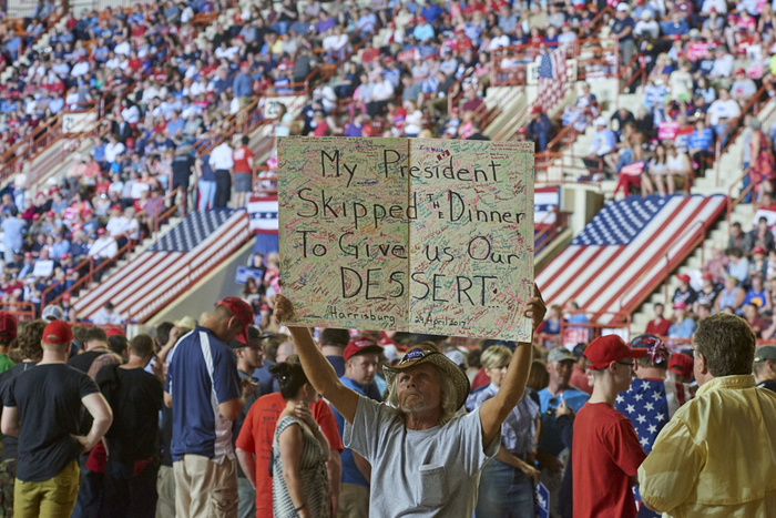 Go Behind the Scenes Photographing U.S. President Donald J. Trump ...