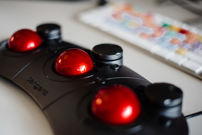 Fstoppers Reviews: Tangent Wave Editing Panels for Capture One Pro 10 ...