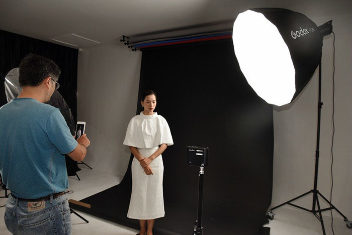 Godox Officially Releases the A1 Flash for Smartphones | Fstoppers