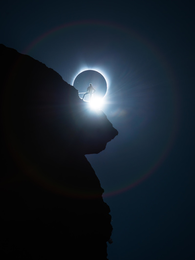 A Quick Look Behind the Scenes of an Amazing Solar Eclipse Photo ...