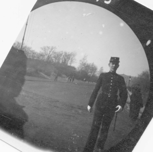 1890s Candid Street Photography Taken With a Spy Cam | Fstoppers