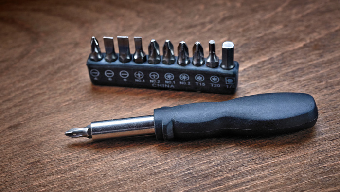 Sixteen Crucial Items I Take on Every Photoshoot | Fstoppers