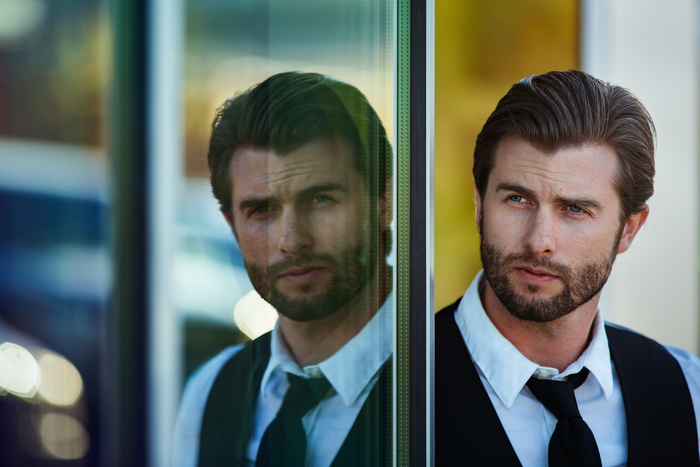 Split Perspectives: How to Create That Mirror Shot | Fstoppers