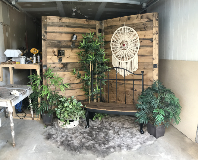 Fstoppers Reviews the Wood Be Nice Portable Backdrop Wall | Fstoppers