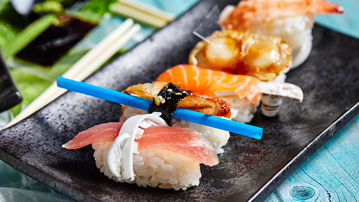 Plastic Sushi: A Personal Photo Project For Environmental Awareness ...