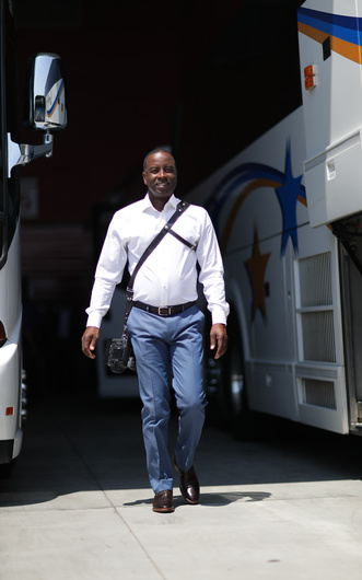 From Friends' Weddings to NFL Photographer: Terrell Lloyd and the ...