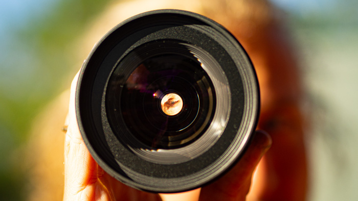 Checking Used Camera Lenses in Three Steps | Fstoppers