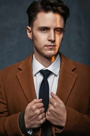 We Review the Westcott Optical Spot by Lindsay Adler | Fstoppers