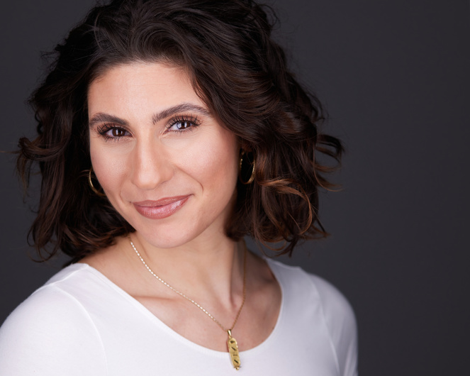 Create Stunning Portraits With This Simple Two-Light Setup | Fstoppers