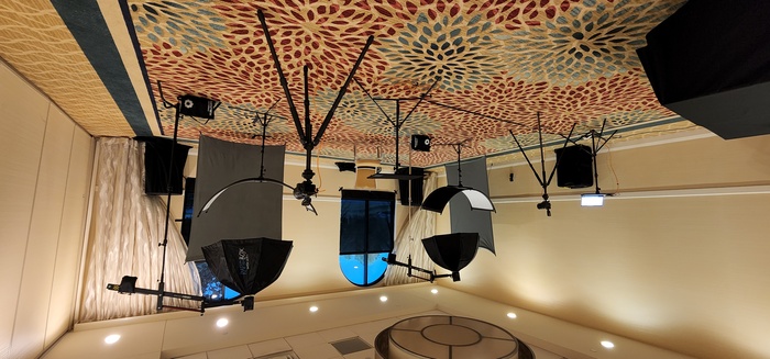 The Secrets to High-Quality and Efficient High-Volume Headshots | Fstoppers