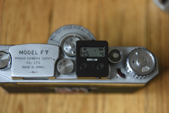 We Review the Reflx Lab Light Meter | Fstoppers