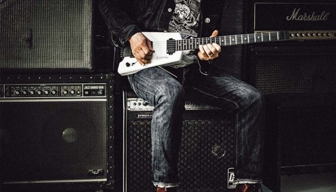 Rock Star Photographer Reveals What It Was Like Photographing Bowie ...