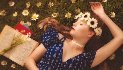 Shooting Overhead Portraits in Studio | Fstoppers