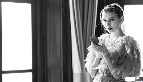 Shooting Overhead Portraits in Studio | Fstoppers