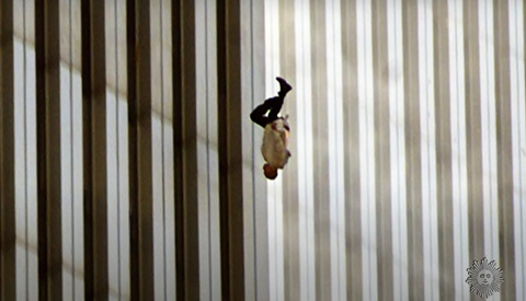 The Short Story of the Iconic Photo 'The Falling Man' | Fstoppers