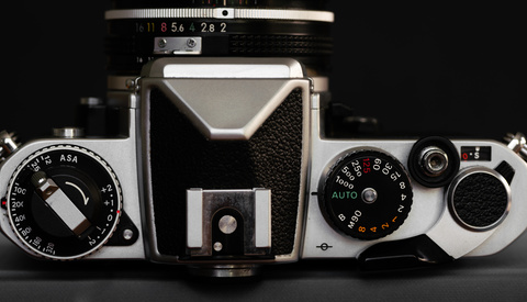 Five Reasons to Shoot Medium Format Film | Fstoppers