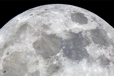 20 Awesome Photos Of The Supermoon | Fstoppers