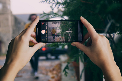 How to Use Your iPhone as a Monitor With the Panasonic GH5 | Fstoppers