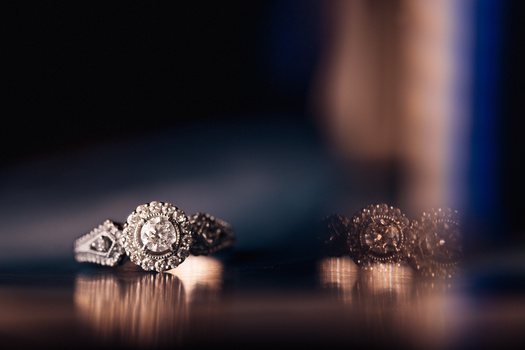 How to Get Away from the Average Ring Shot | Fstoppers