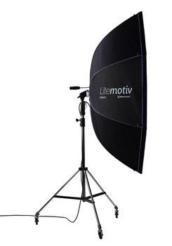 Fstoppers Reviews the Elinchrom Indirect Litemotiv Softboxes | Fstoppers