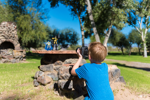 Teaching Your Child To Use a DSLR Camera | Fstoppers