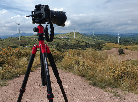 A Beginner Photographer’s Guide to Choosing the Right Tripod for Your ...