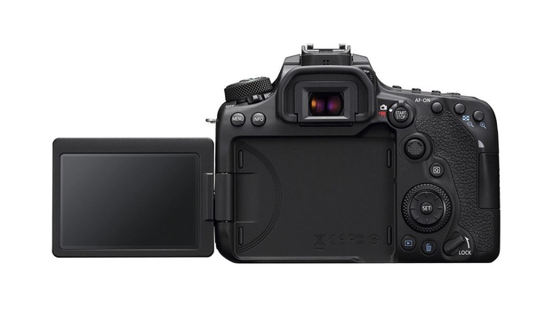 Don't Rely on Your Camera's Rear Screen | Fstoppers