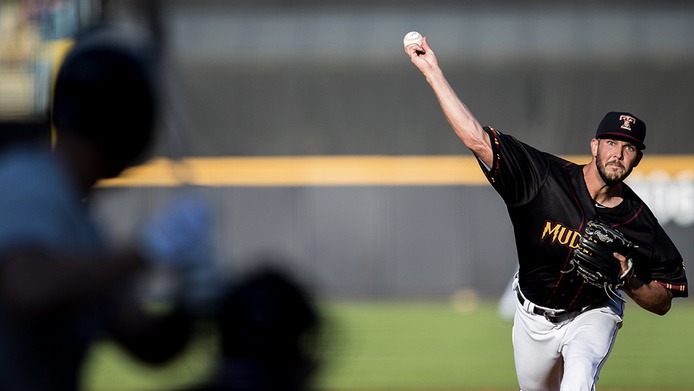 10 Things I Learned Shooting My First Professional Baseball Game ...