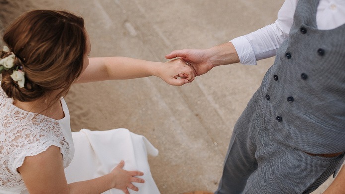 Find the Right Music for Your Wedding Slideshows and Films With ...