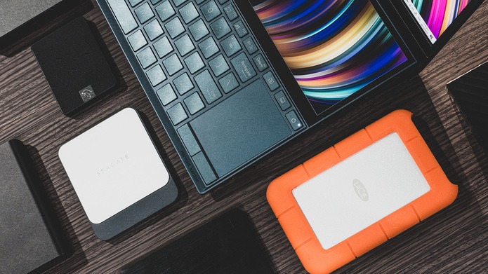 On-The-Go Digital Storage Tips for Photographers | Fstoppers