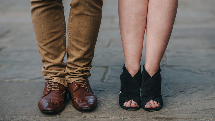 How Do Our Photographs Impact Our Modern Day Dating Life? | Fstoppers