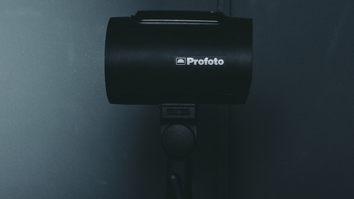 We Review the Profoto A2: A Speedlight on Steroids or an Underpowered ...