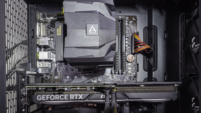 We Review a Computer Built for Photography and Videography | Fstoppers