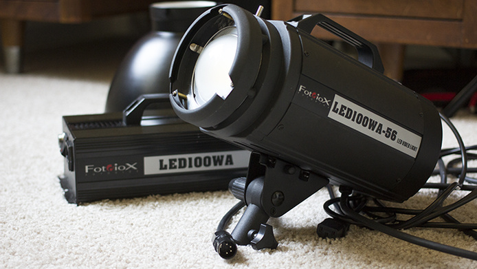 Review: Fotodiox's LED is a Modular Monobloc-Style Video Light Worth ...