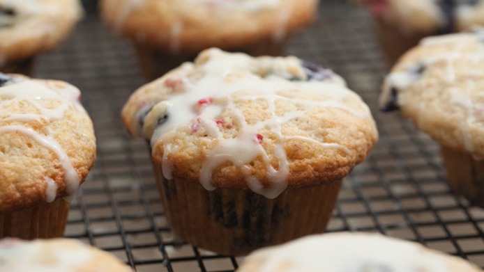 Finding Perfect Light With Homemade Light Modifiers | Fstoppers