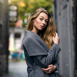 Purple Heart of Glass - Jordan Hartley on Fstoppers