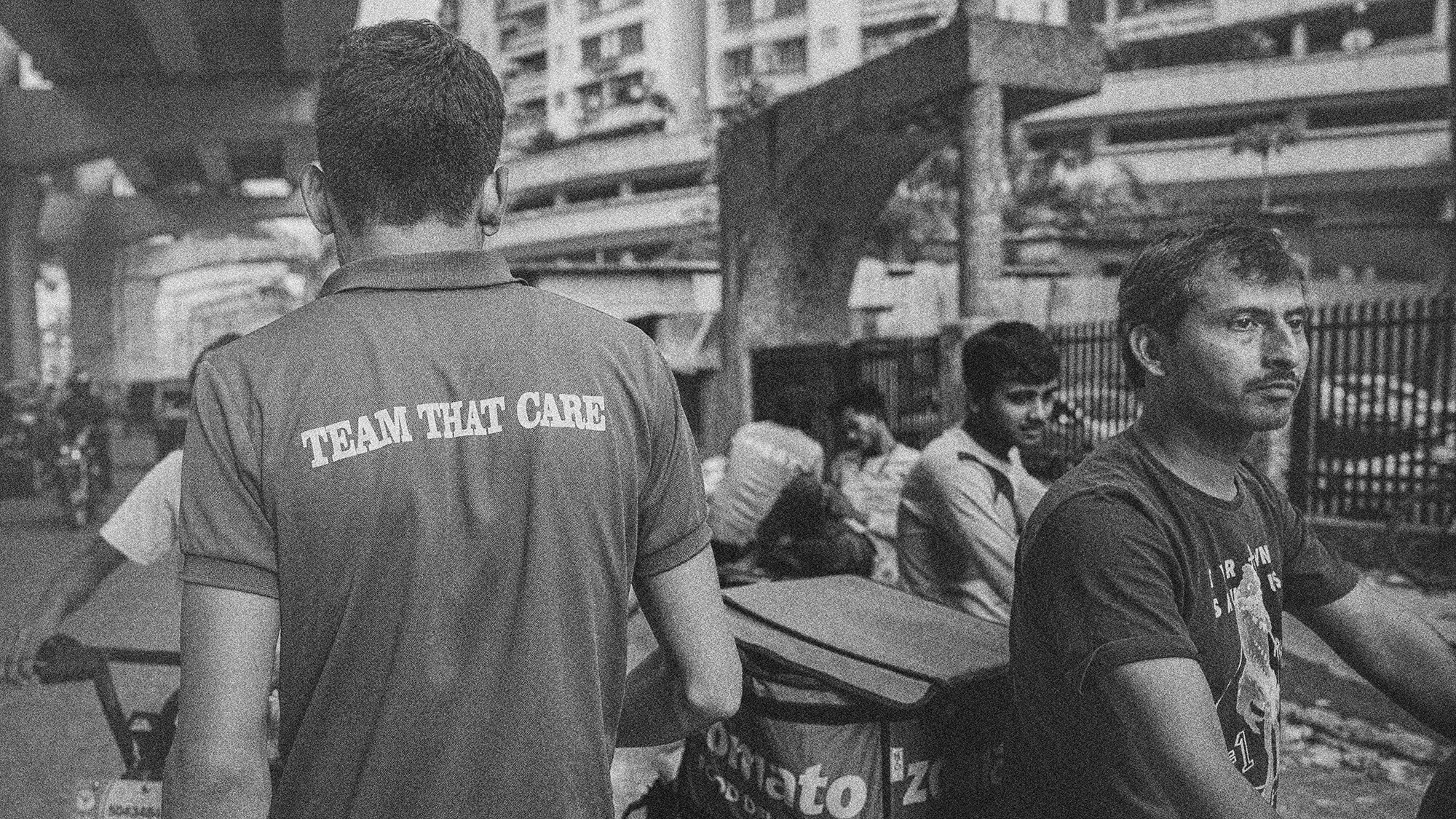 Street Photography Clichés: 12 Steps to Blend In | Fstoppers