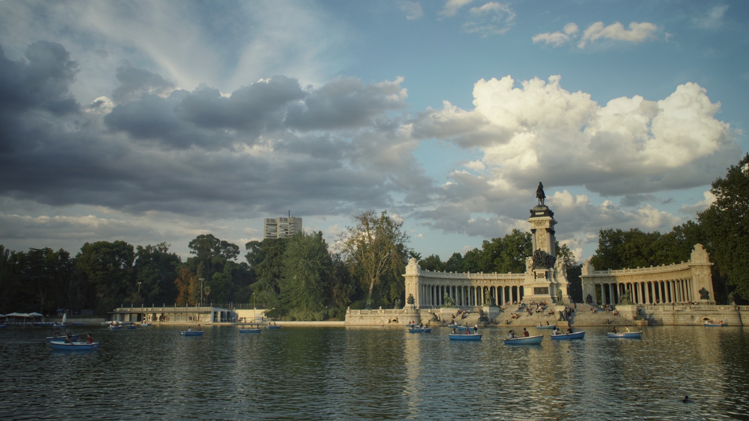 El Retiro Park by Arthur Hamling | Fstoppers