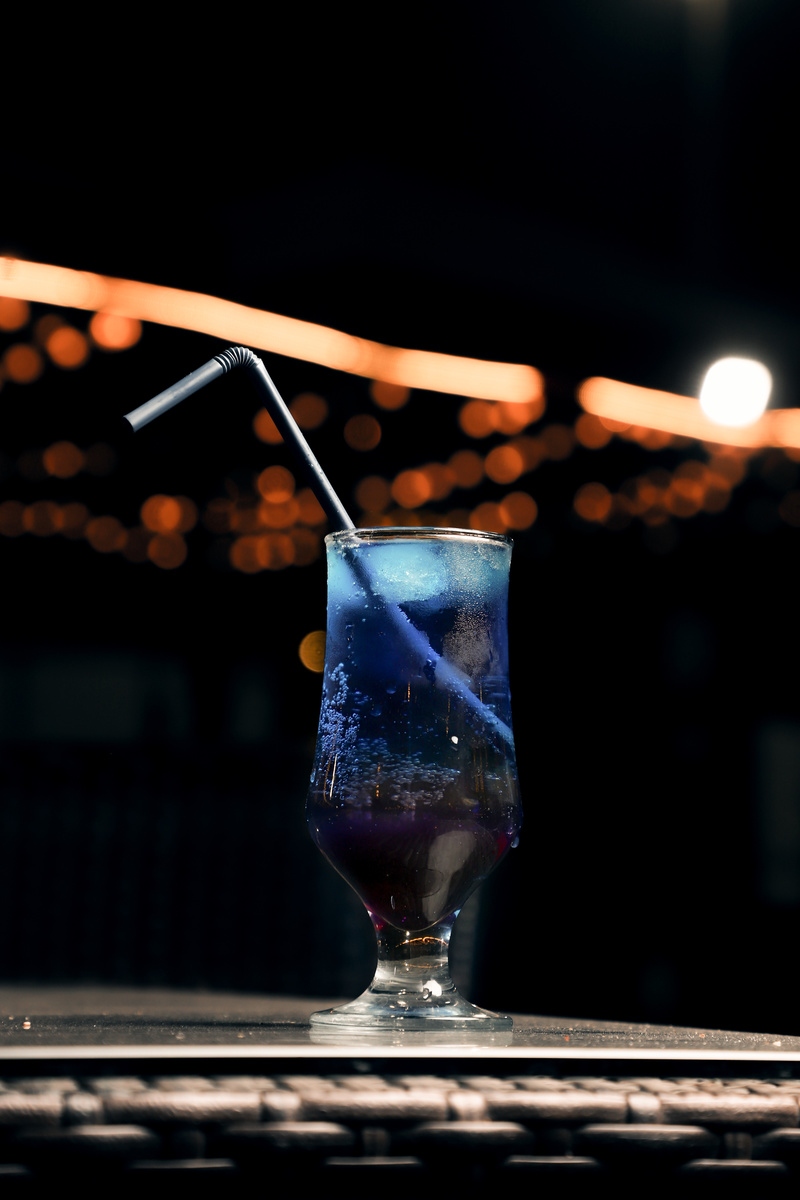 Blueberry soft drink by Tiham Ul-Haq | Fstoppers