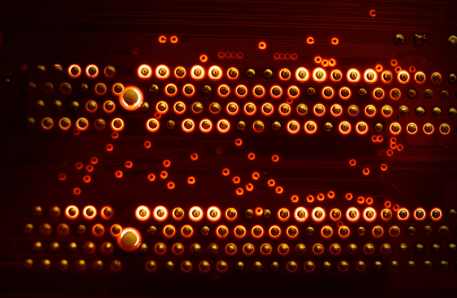 little red dots | Fstoppers