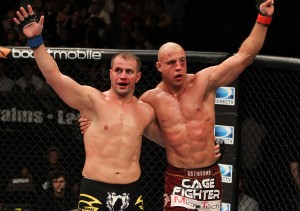 [FS Spotlight] UFC Photographer Joshua Hedges Pulls No Punches | Fstoppers